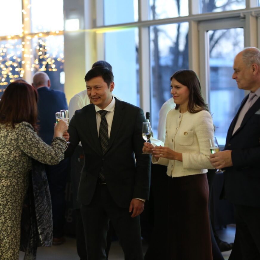 Keskerakonna Uusaastapidu (Galerii) - Kesknädal